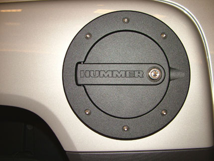 DefenderWorx Hummer H3 & H3T Black Powder Coated Locking Fuel Door ...