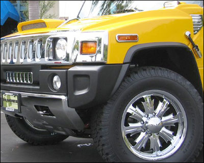 Hummer H2 Factory Front Corner Molding Set: Hummer Parts Club